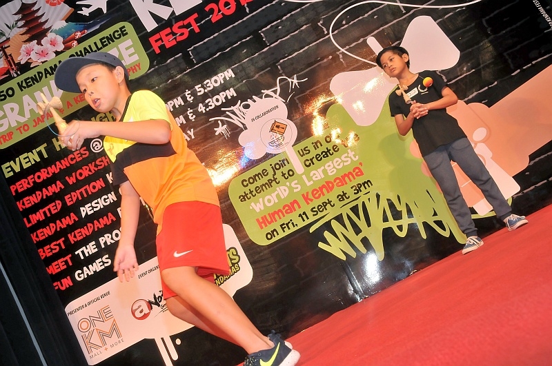 Largest Kendama Competition | Singapore Book Of Records