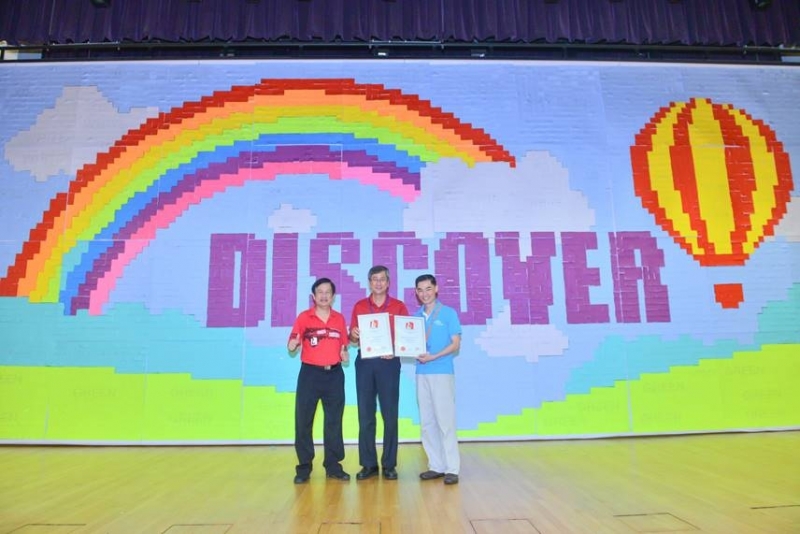 Largest Post-it Picture Collage