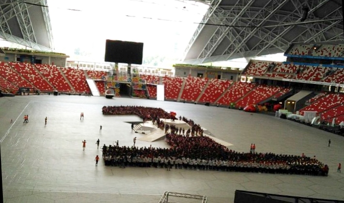 Largest Human Formation Of A Numeral