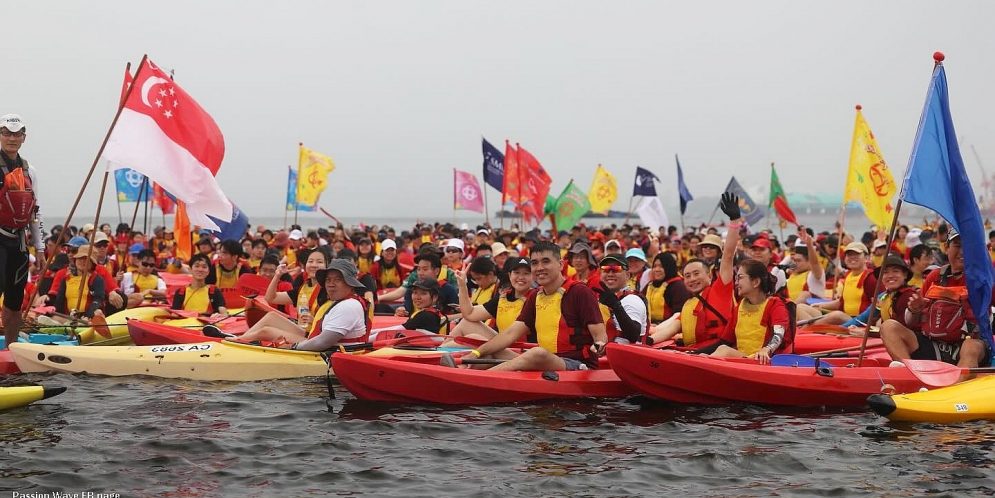 Largest Raft Formed By Kayaks